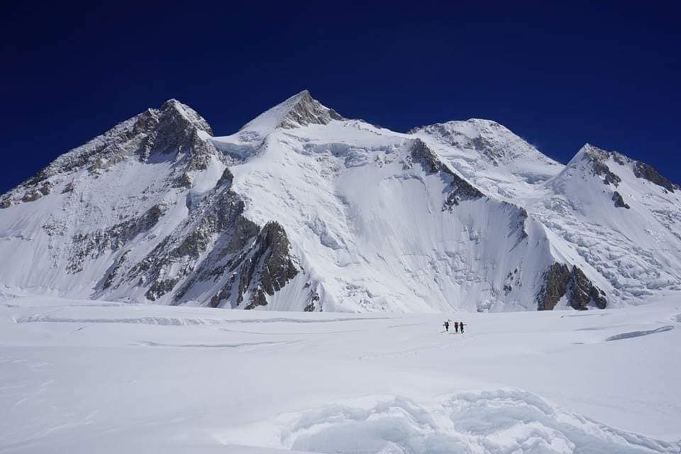 Gasherbrum II (8035-M) - Karakoram Tours Pakistan